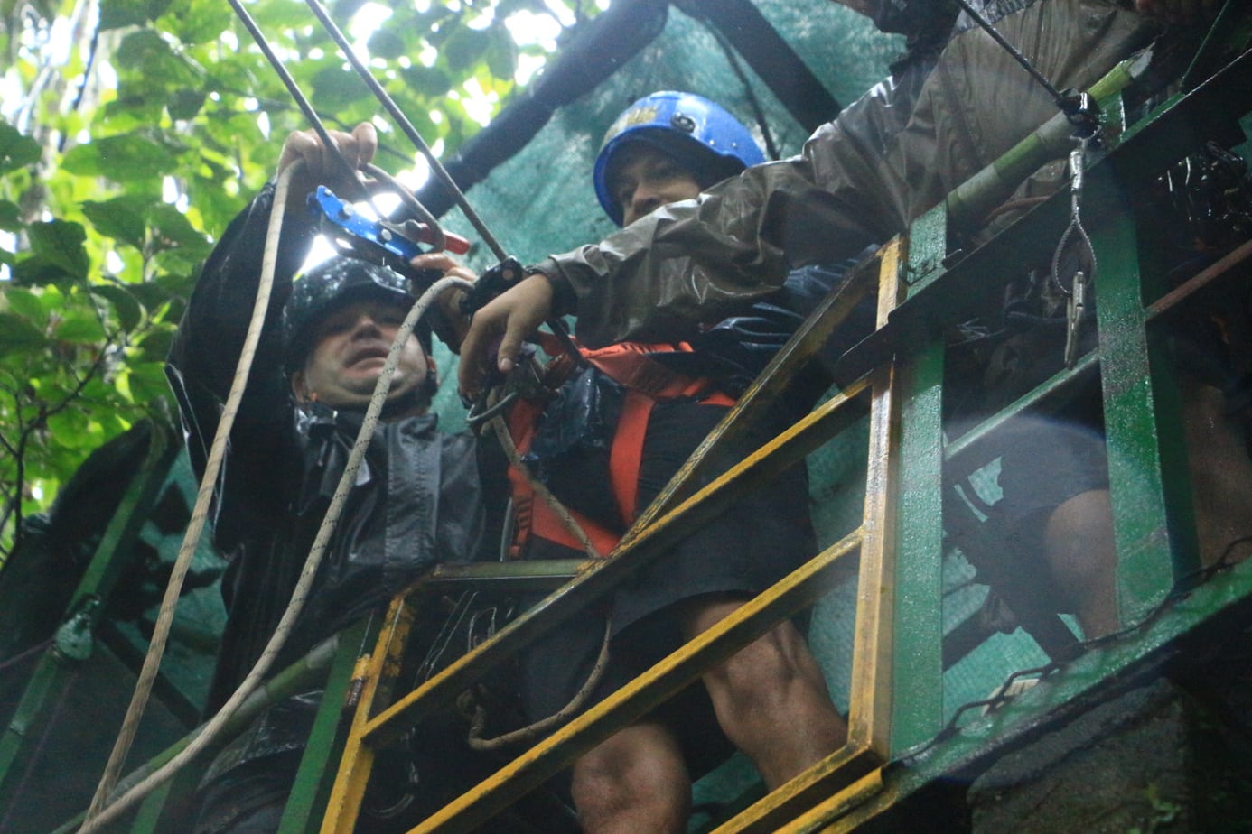 Best Ziplining In Costa Rica for Families - Pura Vida Moms
